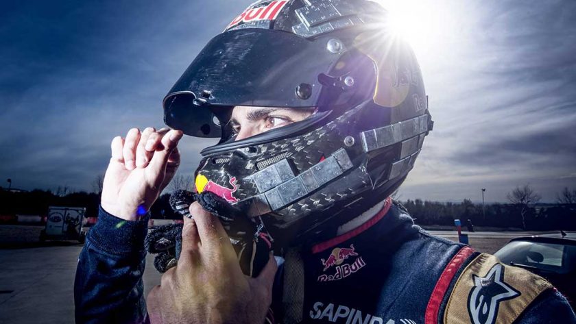 How do F1 drivers prepare for the effects of G-Force?