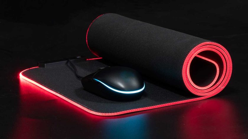 RGB mouse pads: How lighting enhances immersion in gaming